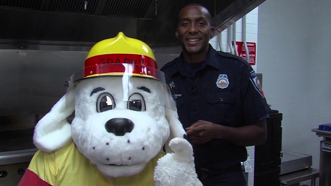 Fire Prevention: Kids in the Kitchen - YouTube
