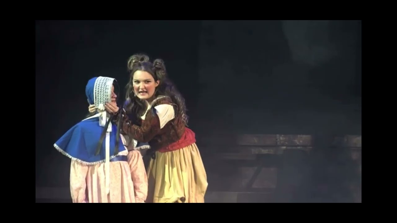 Madame Thenardier from Les Miserables - YouTube