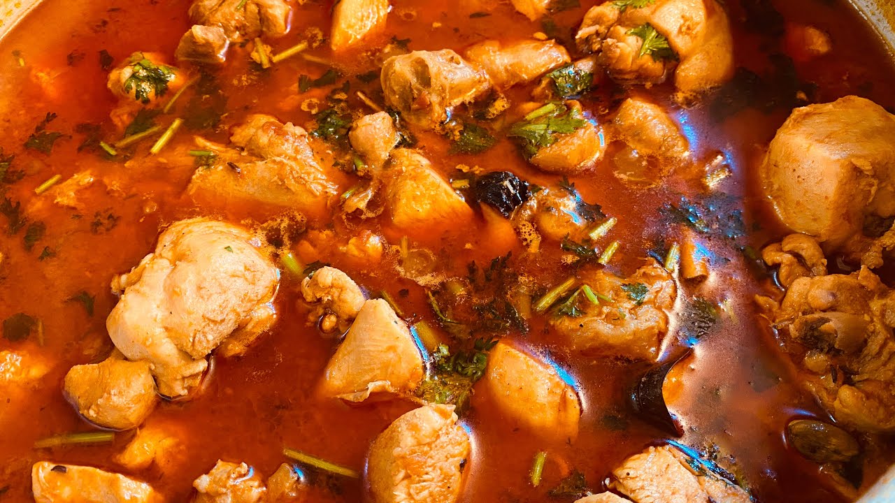 జలుబు చేసి నా నోటికి బాగా లేకపోయినా ఇలా కారంగా కోడి పులుసు చేస్తే ...