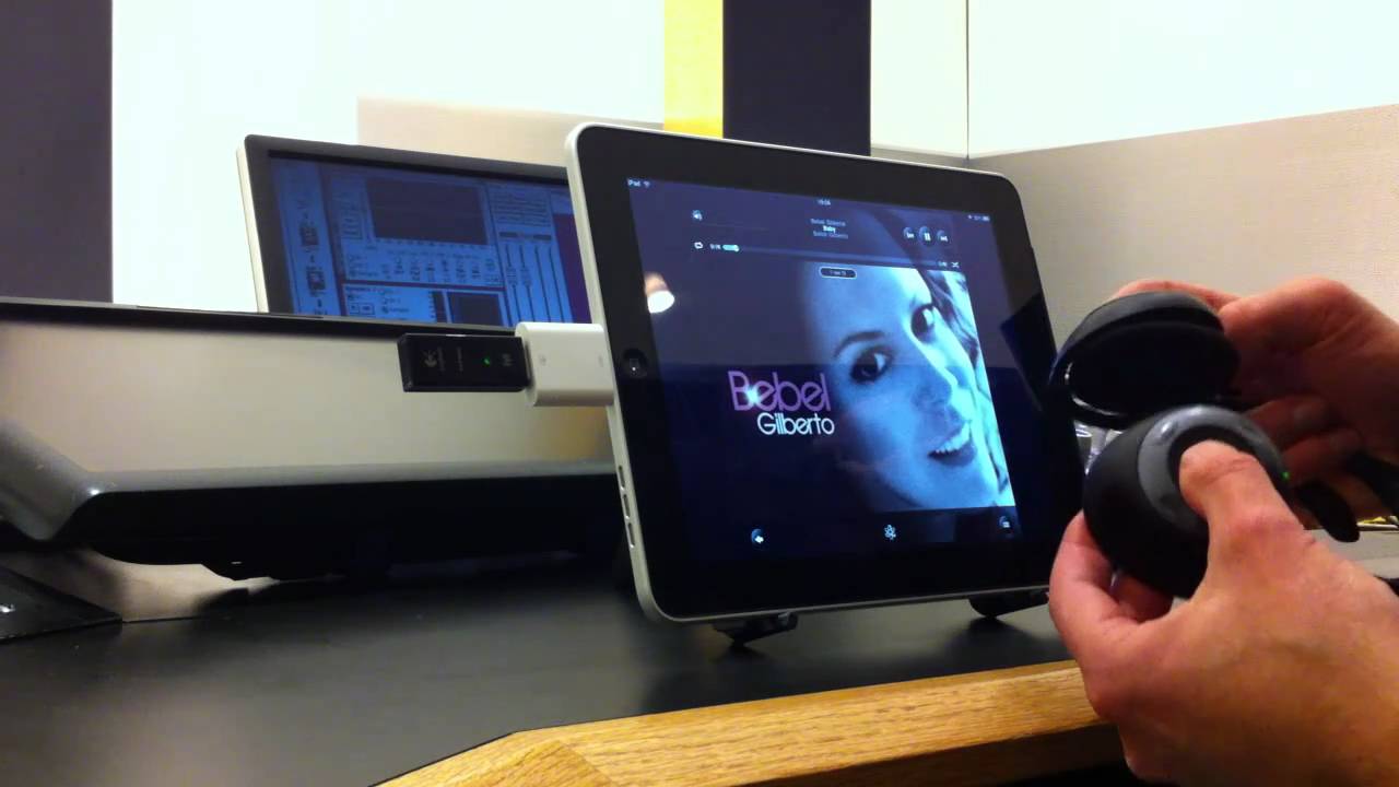 iPad Connector Quest: Logitech Wireless Headset H760 - YouTube