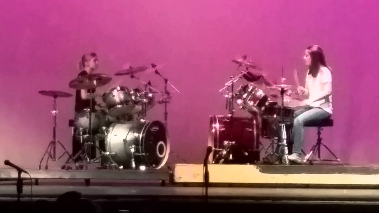 Ann Reich and Emily Merrill drum battle - YouTube