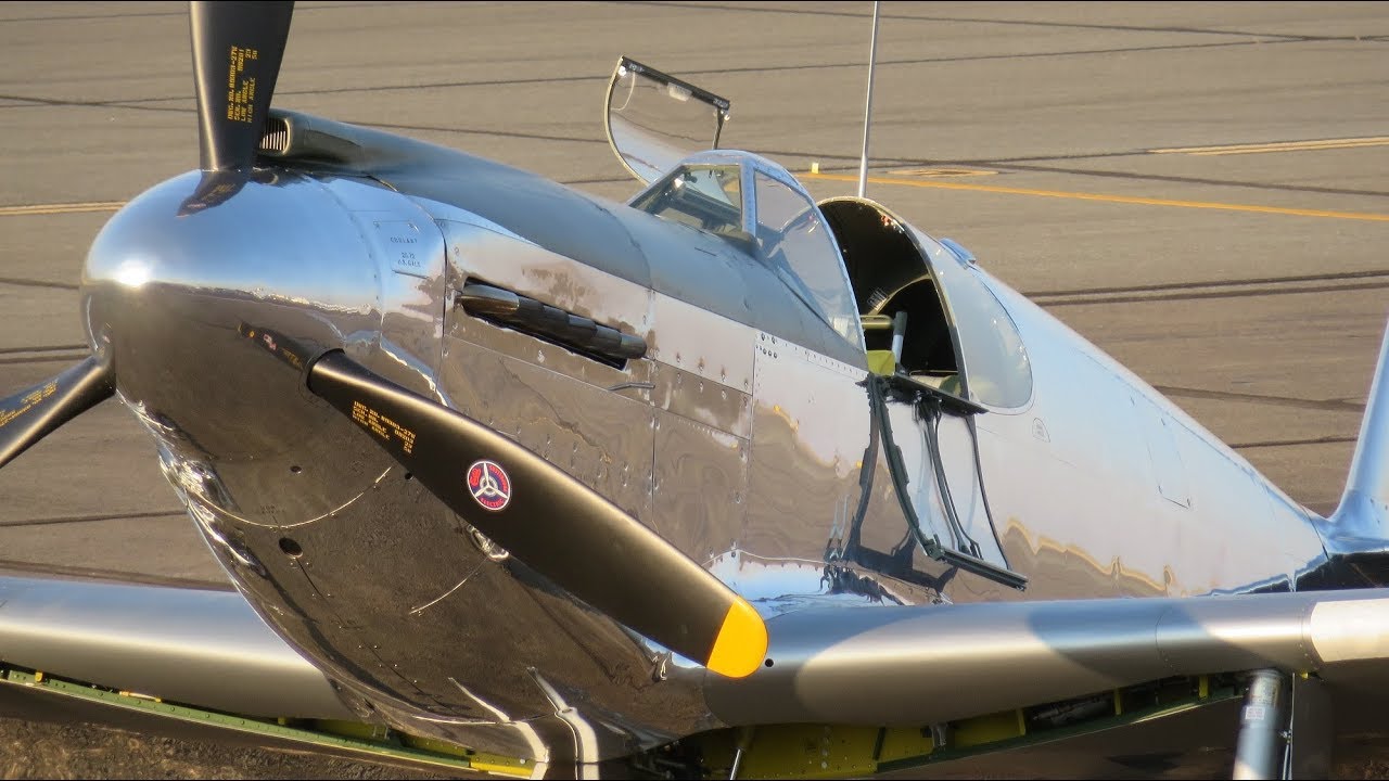 P-51A Mustang, Reno Air Races 2017 - YouTube