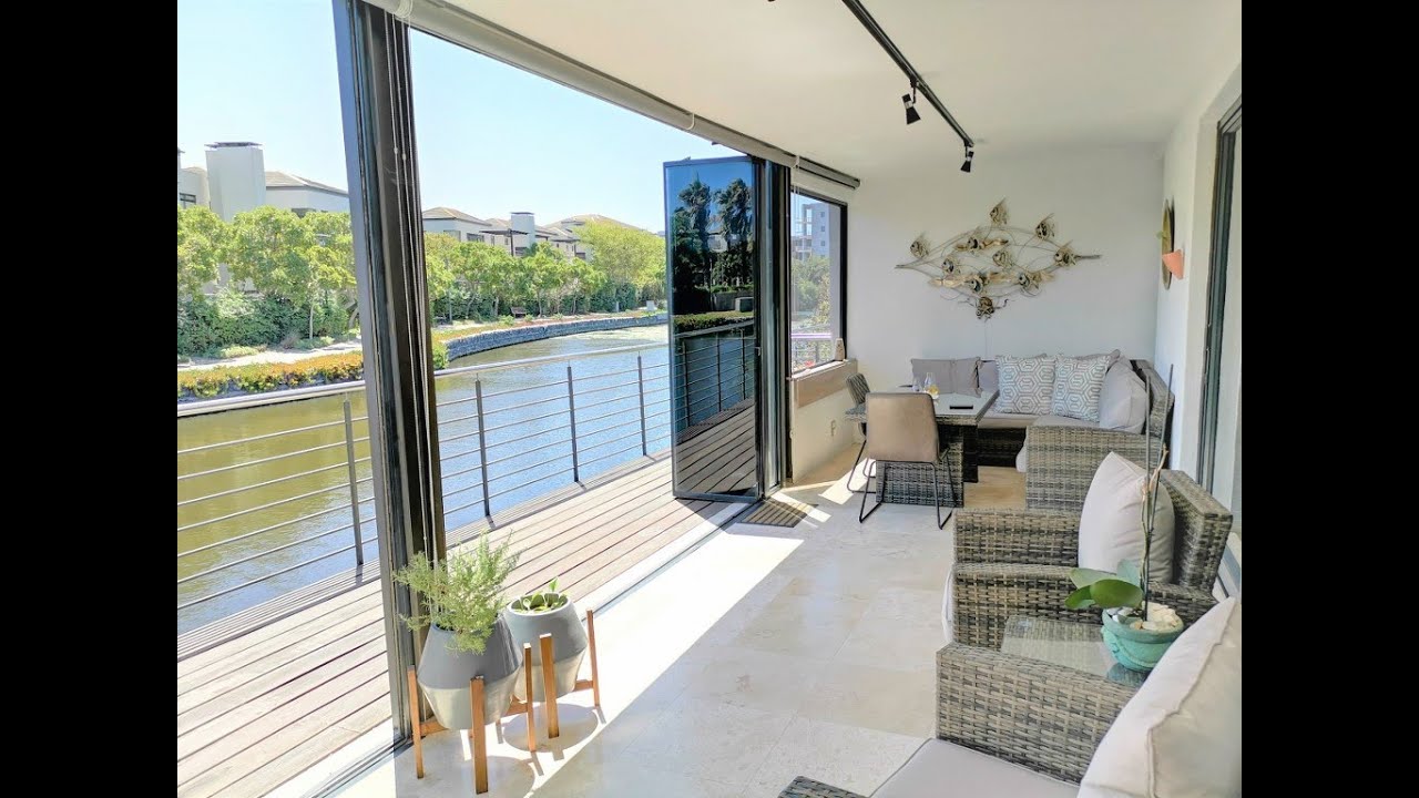 Luxury north facing single storey home in the exclusive Waterstone ...