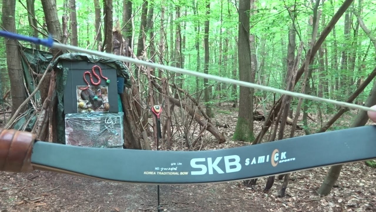 SAMICK SKB 40lb ASIATIC RECURVE BOW REVIEW - YouTube