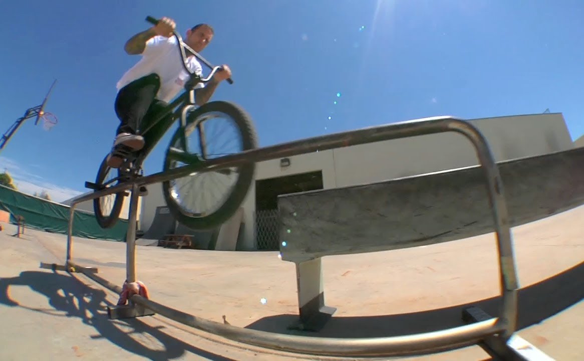 Adam22 & Brian Castillo Ride BMX at the Volume Ramps - YouTube