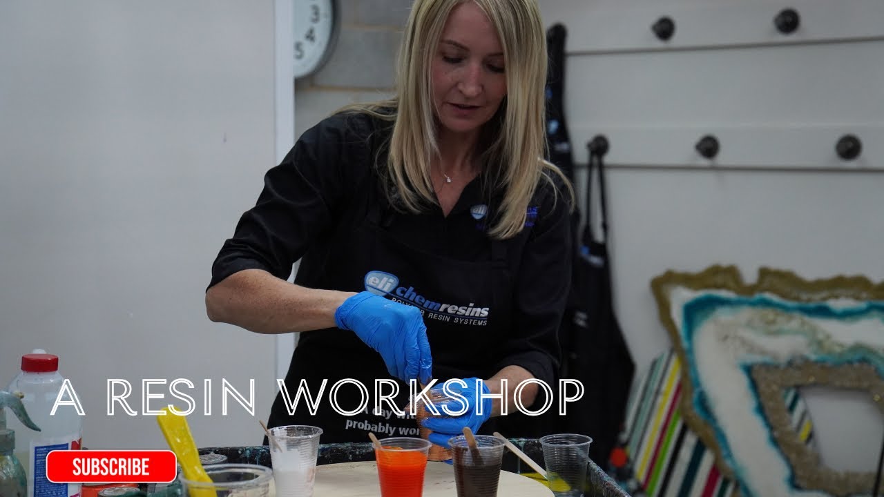 A day at a resin art workshop - YouTube