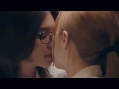 Most beautiful lesbian girls kissing | girls kissing girls 