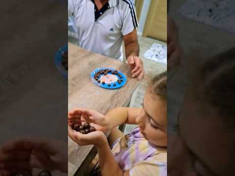 Elif çikolatayı vermedi!! #keşfet #shorst