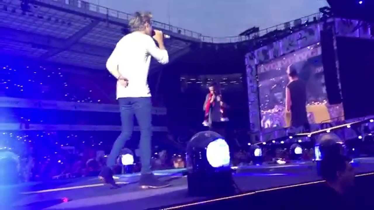 One Direction - Story Of My Life | Norway, Oslo, 19.06.15 - YouTube