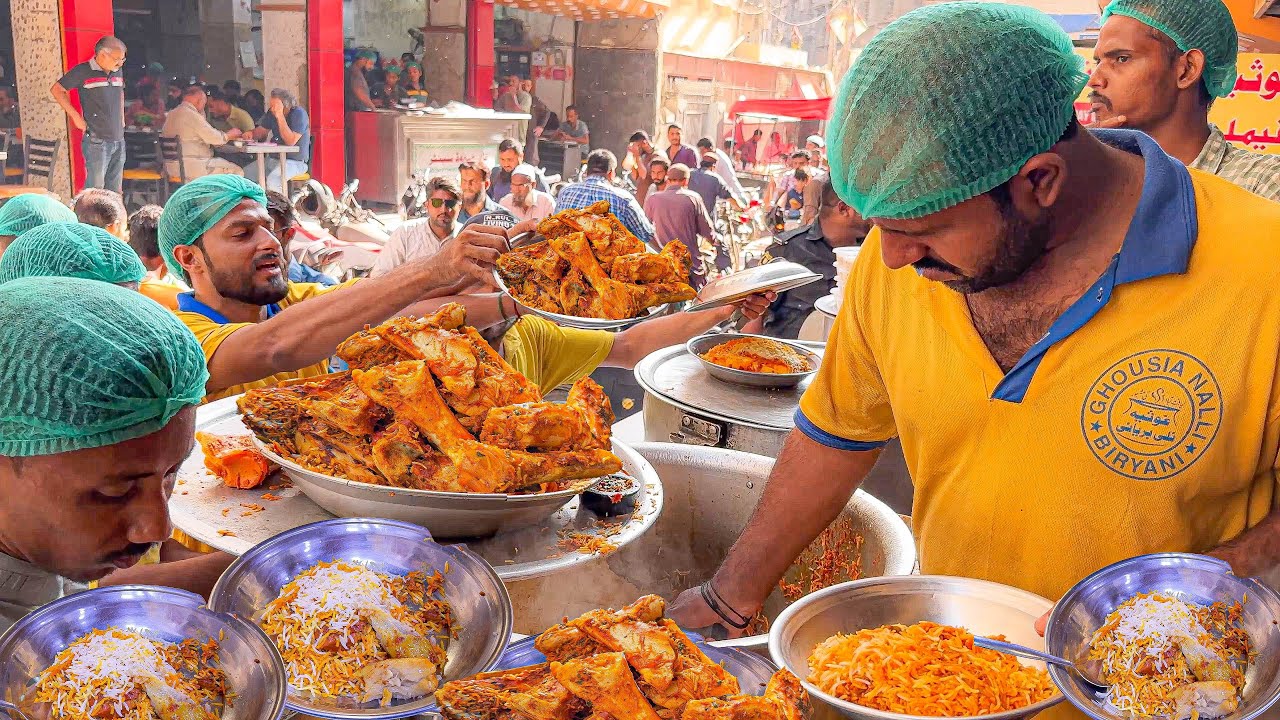 WORLD'S POPULAR MOTA BHAI NALI BEEF BIRYANI l PEOPLE ARE CRAZY FOR BONE ...