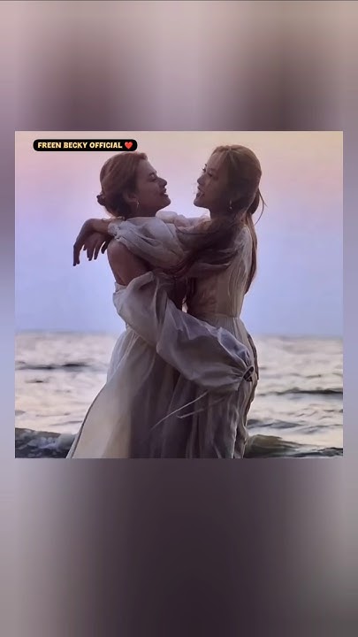 She 😍 Gifted ️ Her Herself 😍& The Smile 😘#freensarocha #beckyarmstrong #freenbeck #freenbecky ...