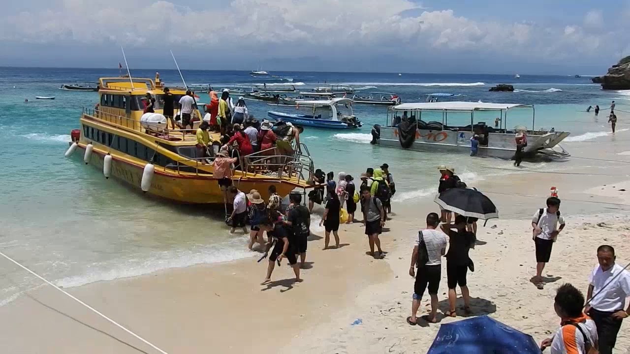 Tamarind beach - www.lembongan.nl - YouTube
