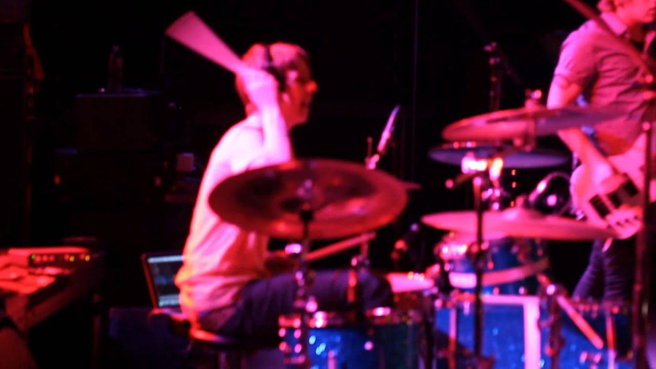 Ghosts and Androids Stay Alive Live - YouTube