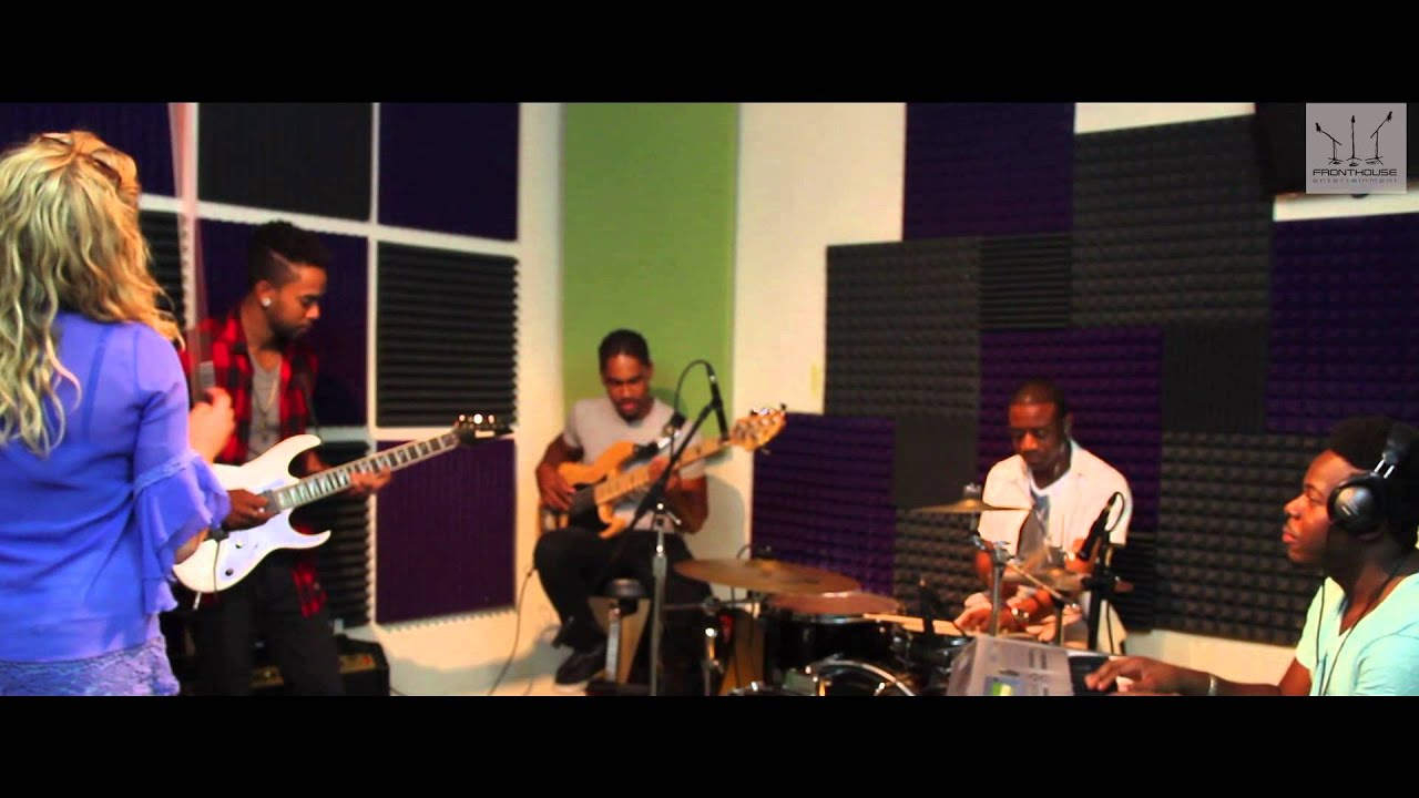 Lettice Rowbotham - All About That Bass [cover] - YouTube