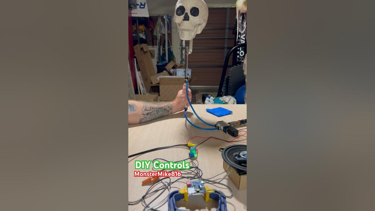 DIY animatronic control system - YouTube