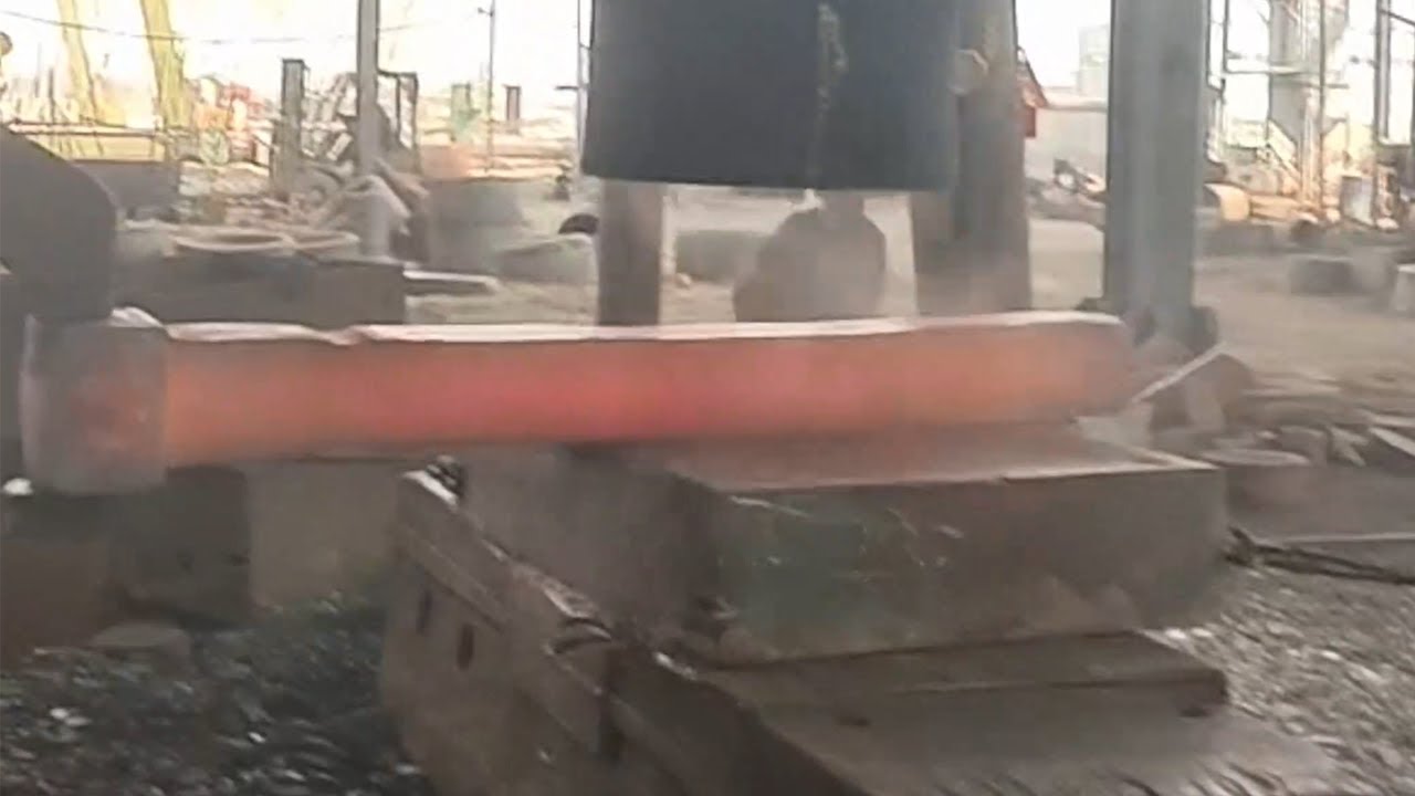 Forged oversized screw | Steel forging - YouTube