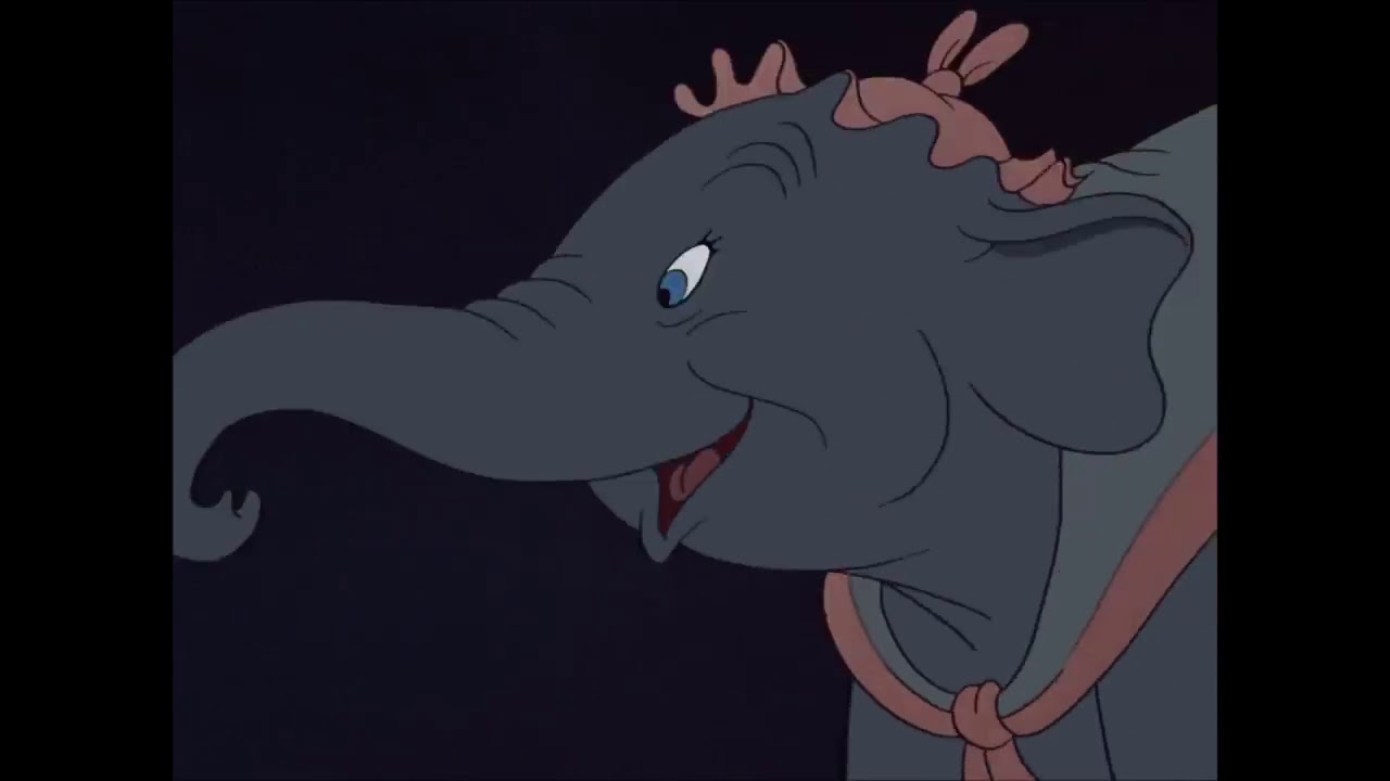 La mejor escena de la película DUMBO - YouTube