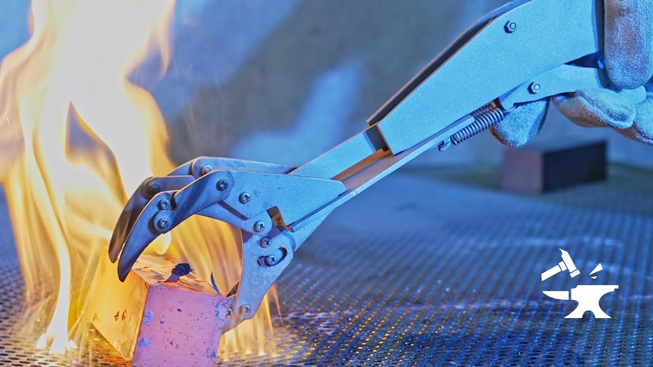 How to make an old fashioned robot arm. / Iron arm. - YouTube