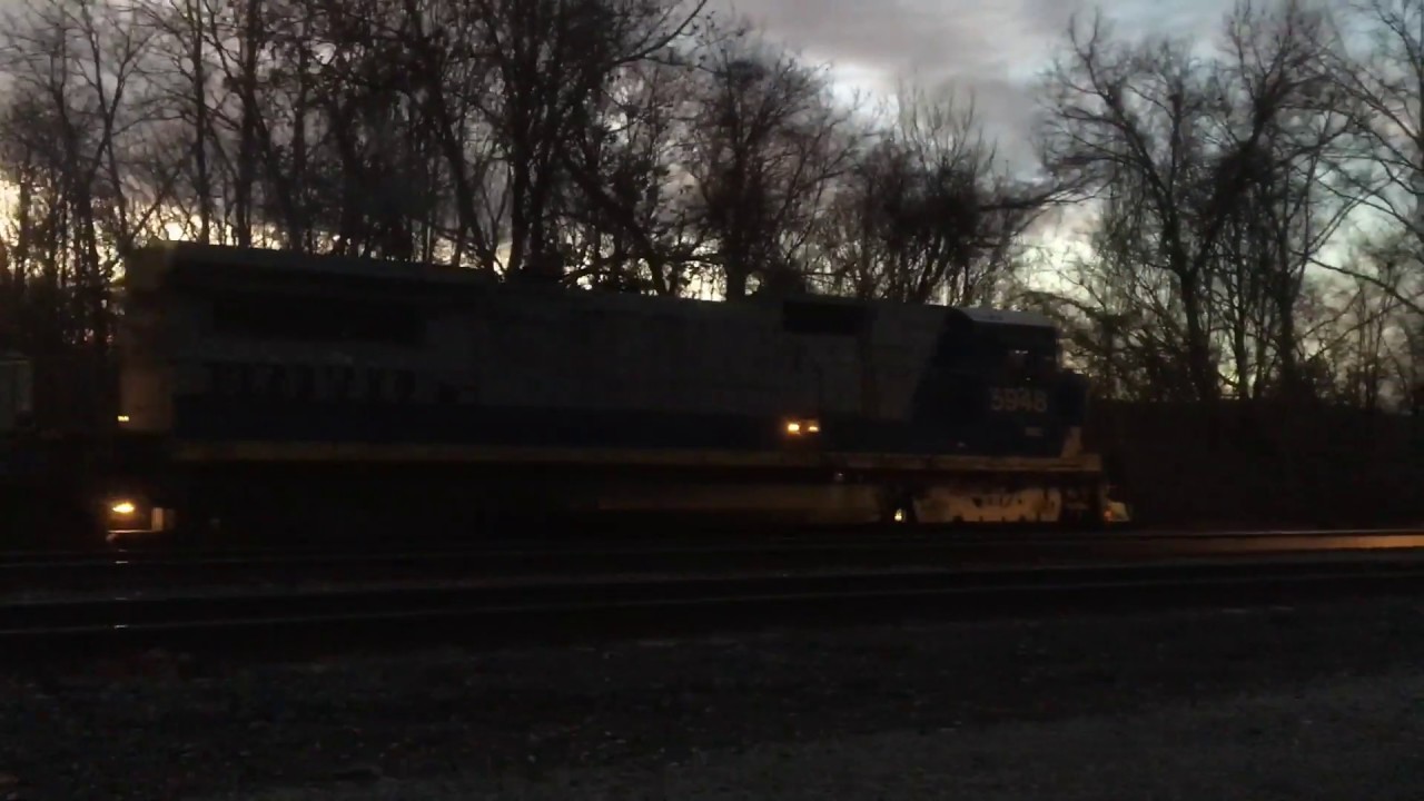 HD MEC 5948 B40-8 & 5936 B40-8 & 5968 B40-8 lead EDBF on 11-29-19 at 16 ...