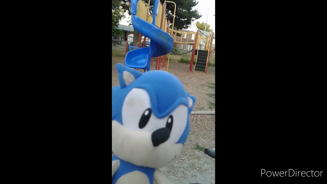Sonic goes to the park - YouTube