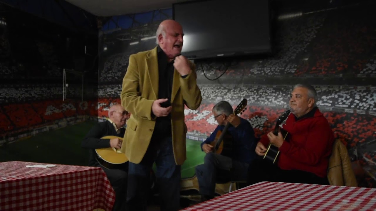 Vitor Rodrigues Fado Lado a Lado - YouTube