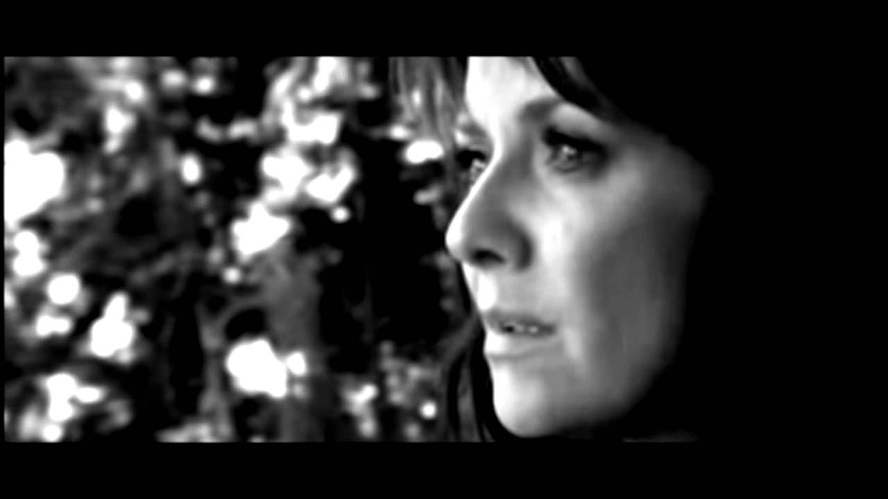 Helen feat. Ashley // What I've done - YouTube