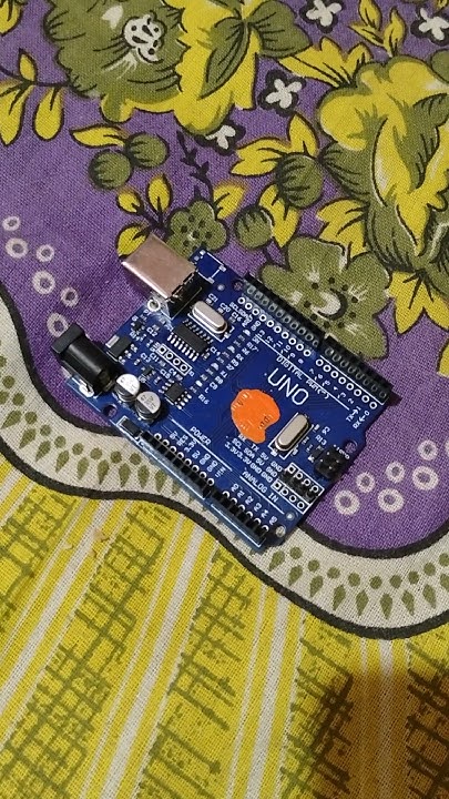 Accident happened: Arduino Uno got fried 😭💔😞 #electronics #shorts #ytshorts #tech #arduino - YouTube