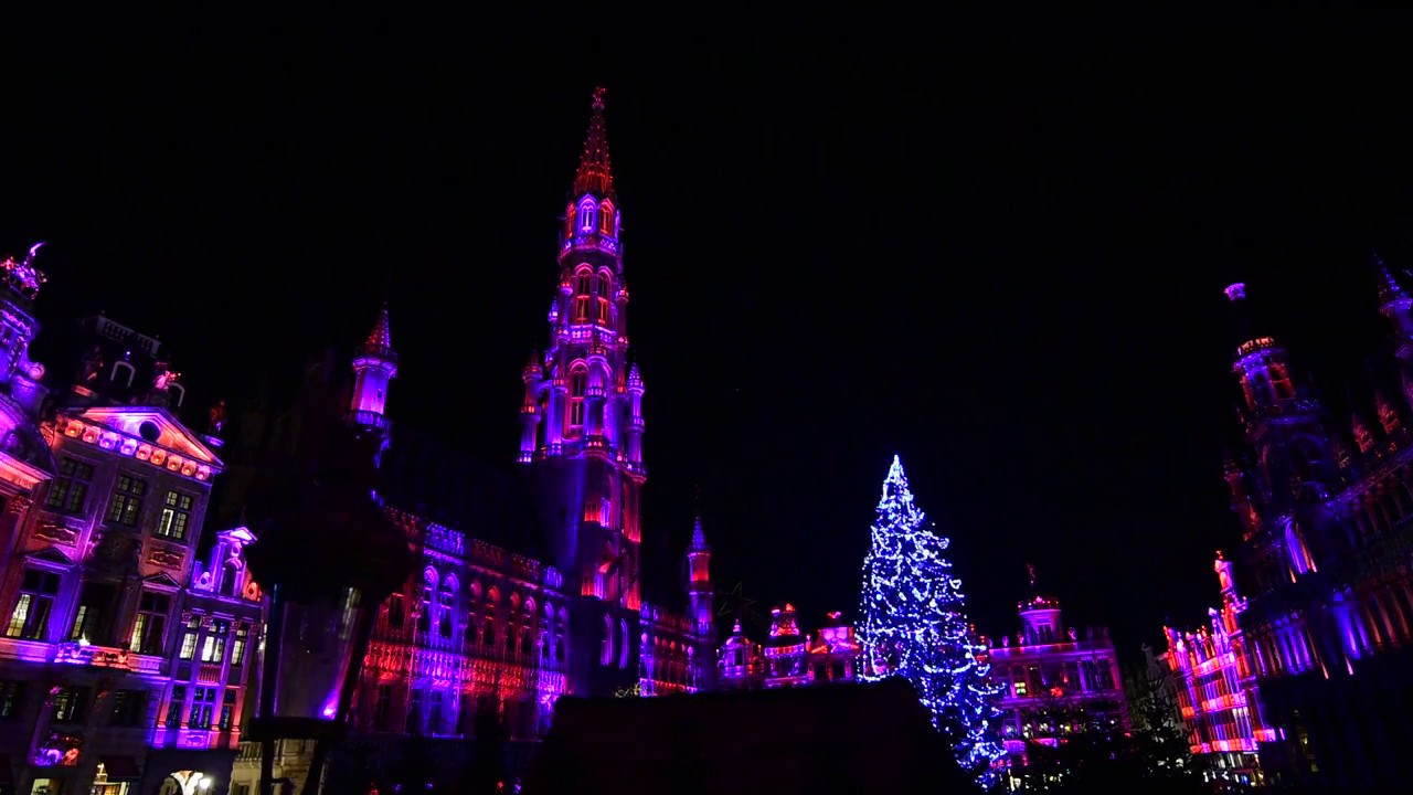 Brussels Light Show at Grand Palace Christmas 2018 - YouTube