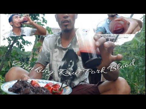 #Eating Pork with raw pork blood. 🥶 - YouTube