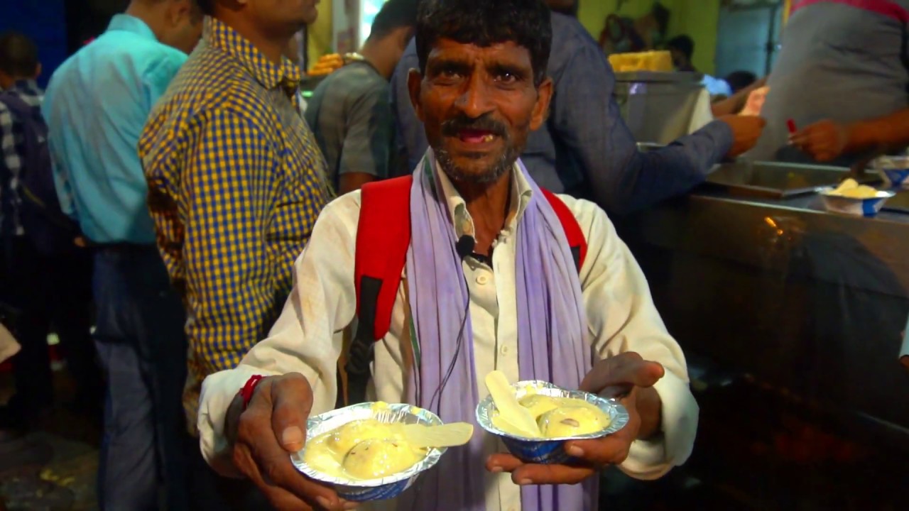 Sadar Bazaar Famous Misthan Bhandar In Jhansi Famous Rabdi And Rasmalai