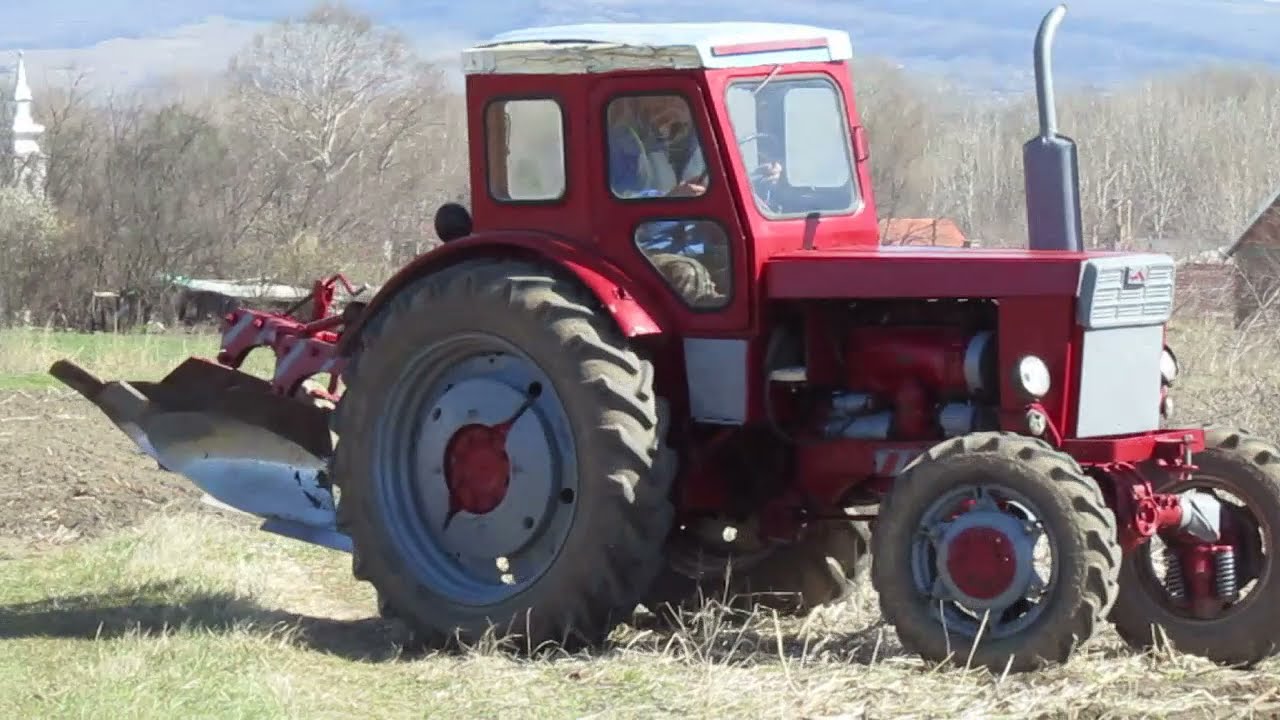 BELARUS T40 sa prednjom vucom, oranje 2021god. - YouTube