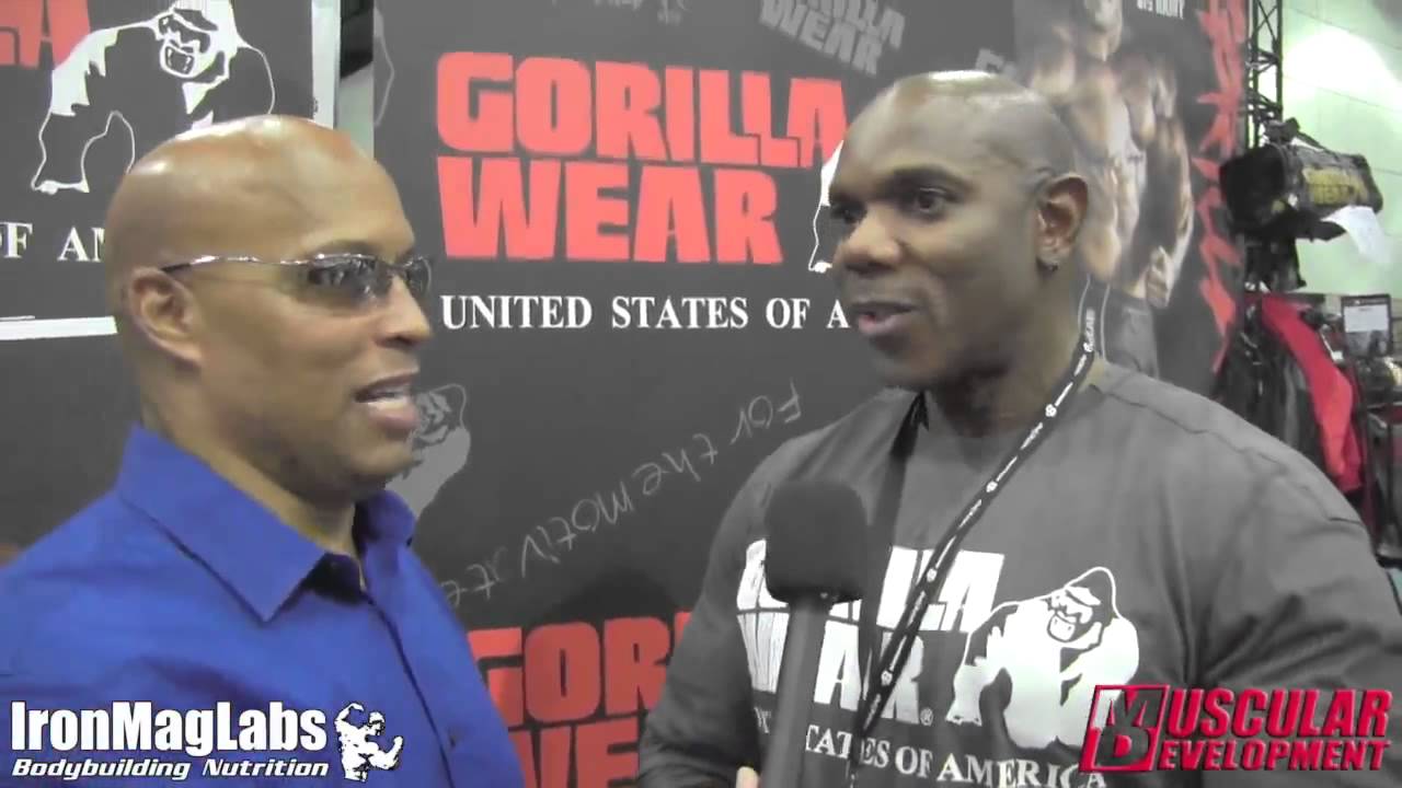 LA FitExpo 2015 | Shawn Ray interviews Flex Wheeler - YouTube
