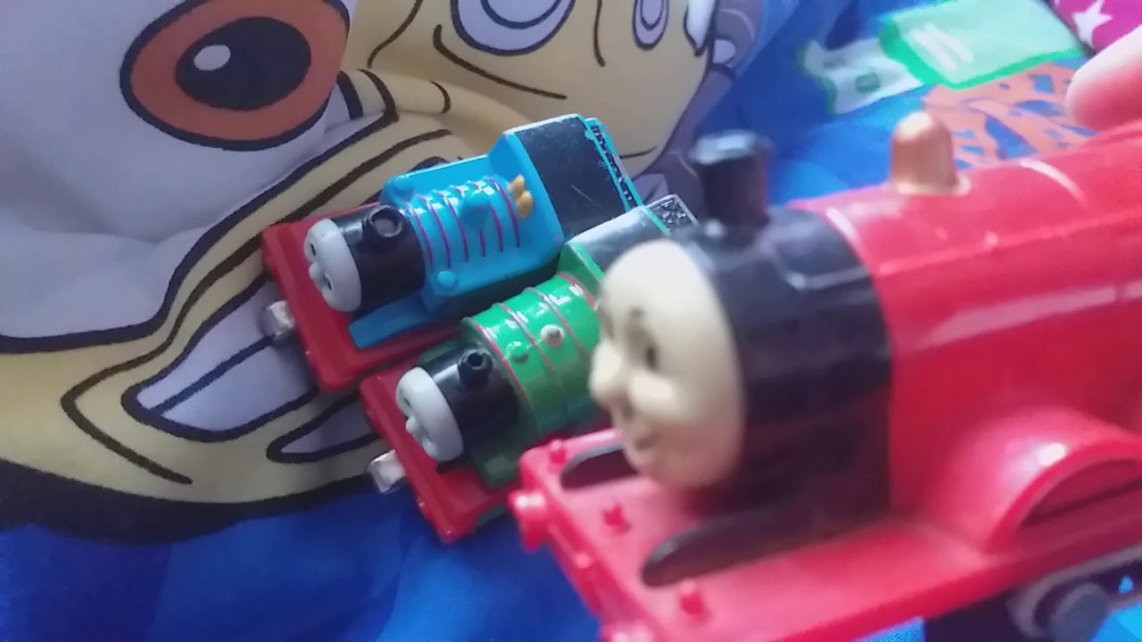 Thomas & Percy Watch The THX Logo - YouTube