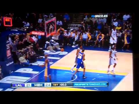 Rudy Gay's brain fart vs. Lakers