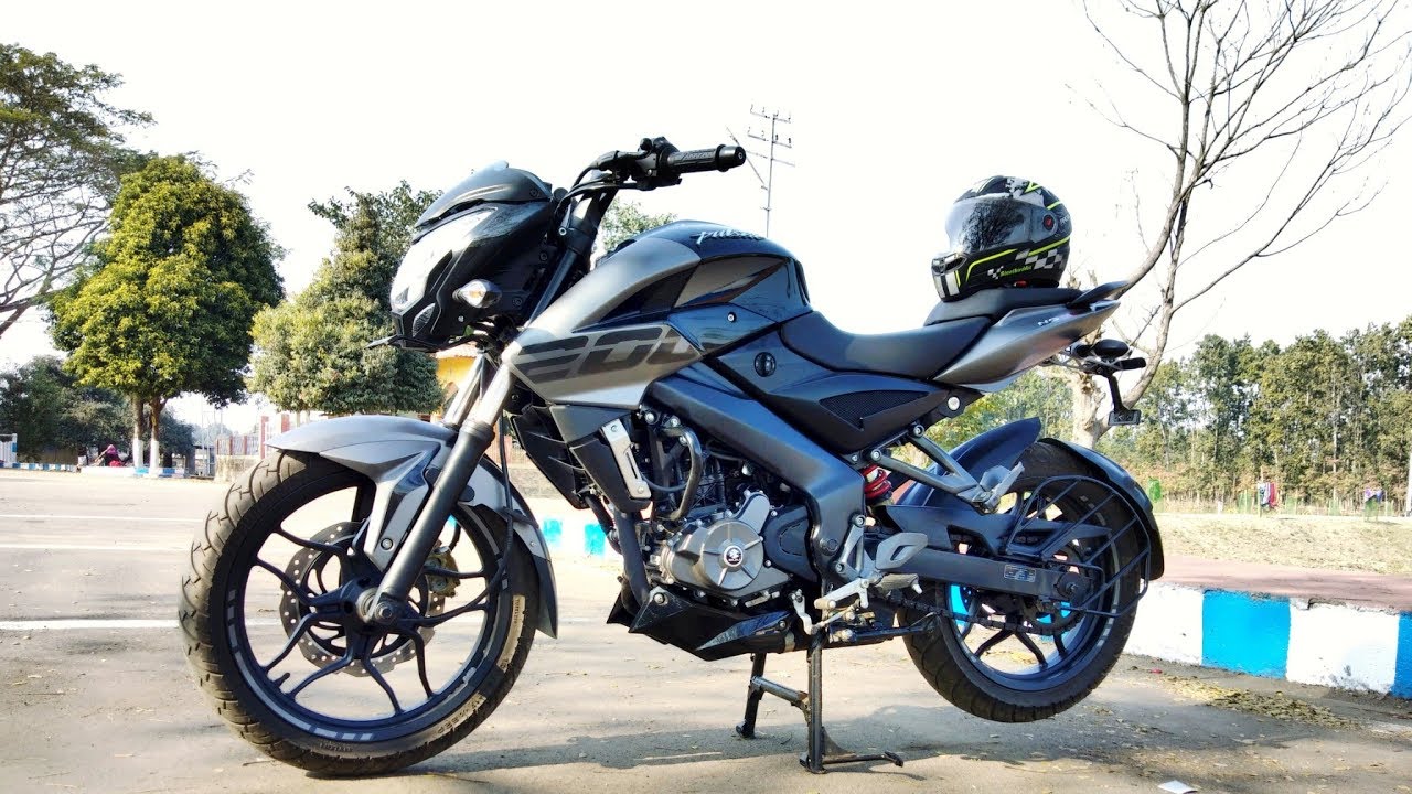 2018 Bajaj Pulsar NS200 || Walkaround and Test ride || Review ''2K18 ...