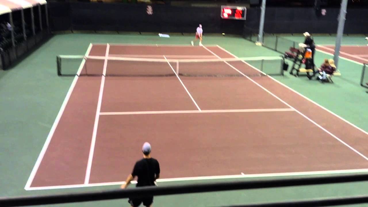 Axel Alvarez wins 1st set - YouTube