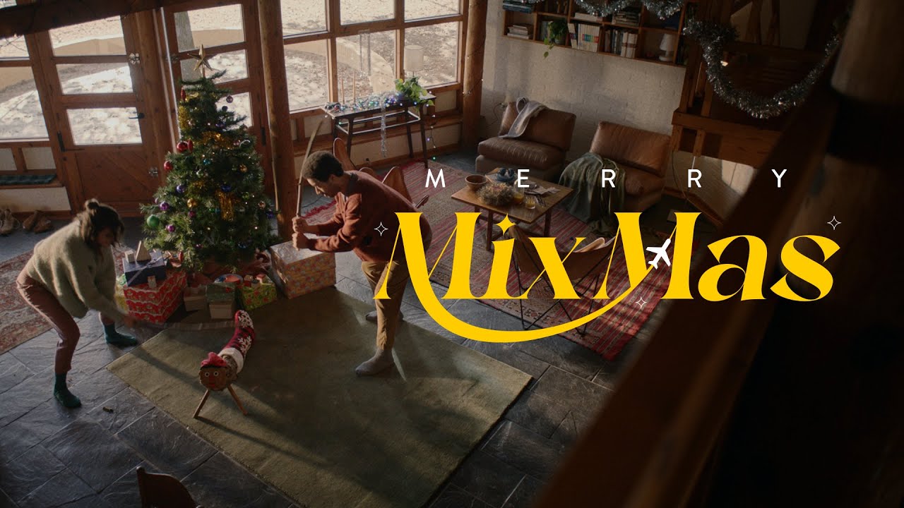 Merry MixMas – Felices de conectar más de 90 Navidades - YouTube