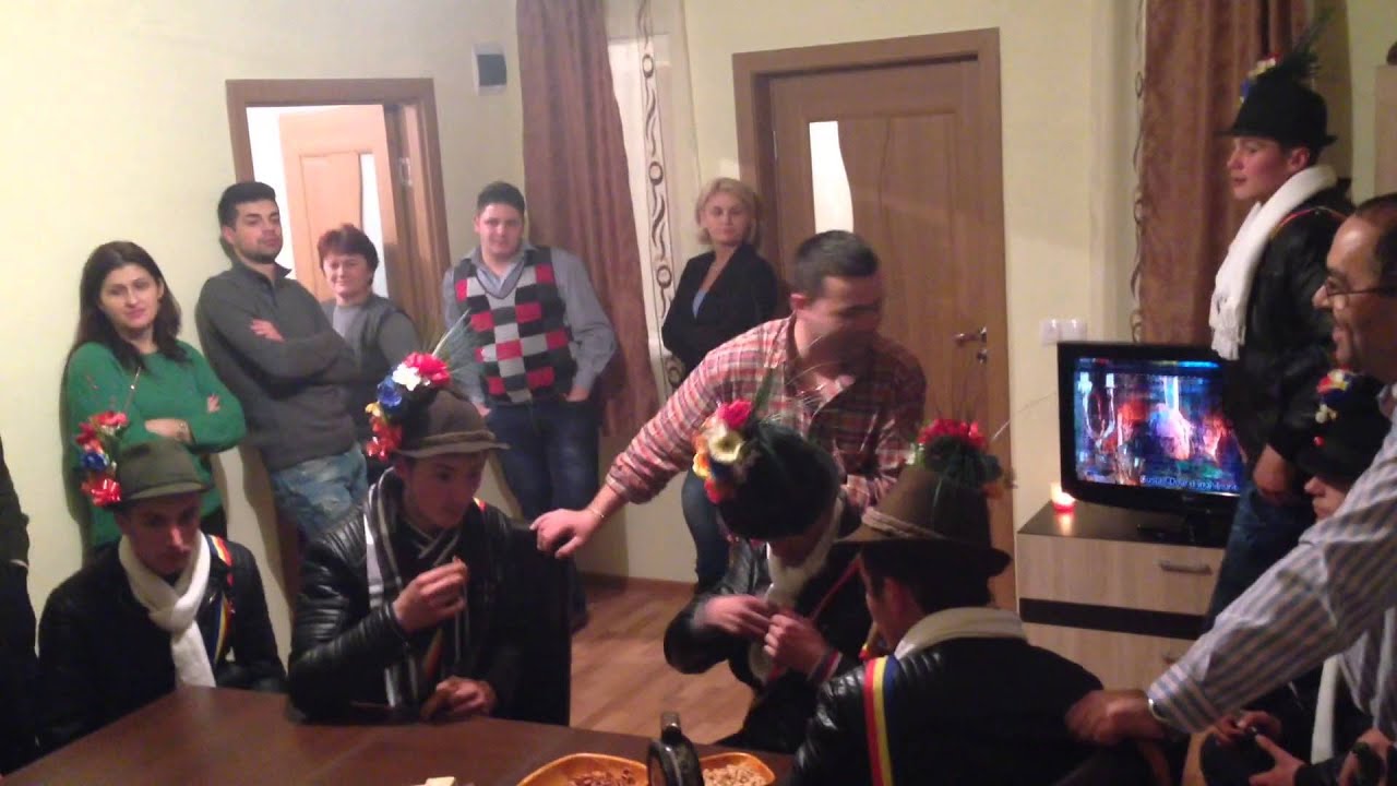 Junii Mariselului 2014( Costani) - YouTube