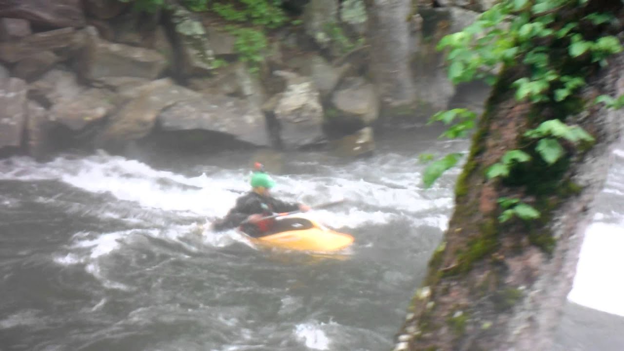 Josh and Russ run Lesser Wesser - YouTube