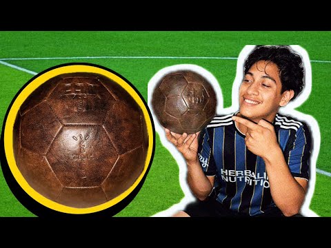 Barca / Travis Scott soccer ball review!! - YouTube