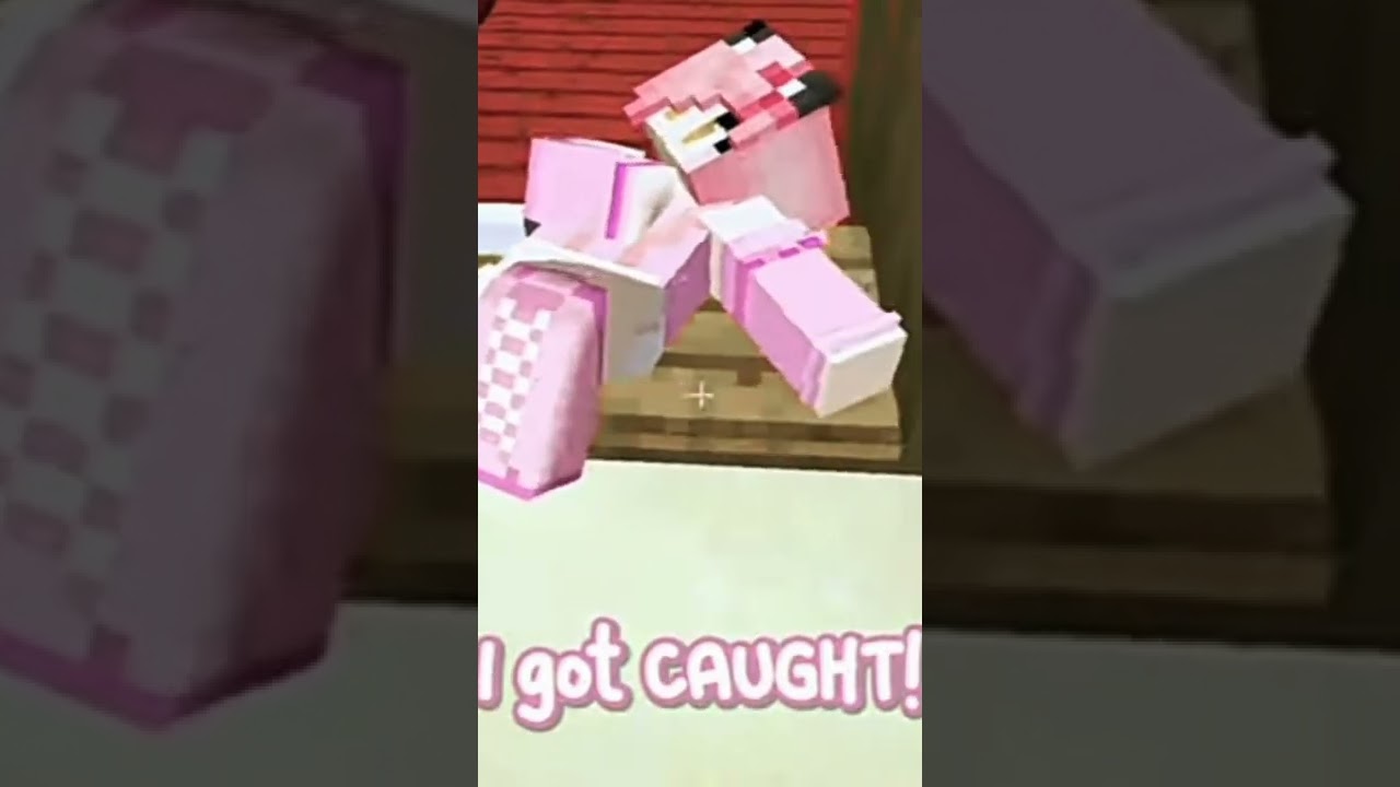 BITTEN by an ANGRY SNAKE In Minecraft! @aphmau Best shorts - YouTube