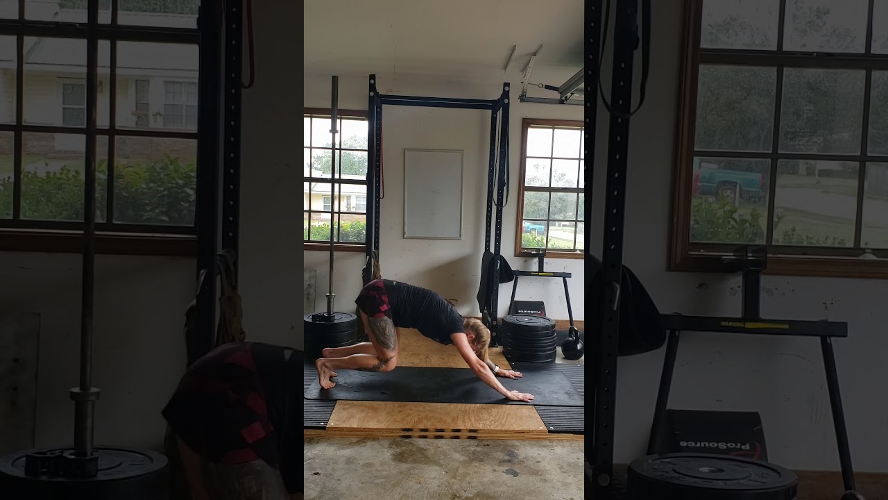 Plank Push-back - YouTube