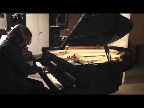 OM SHANTI OM PIANO COVER - Benjamin BARRIA