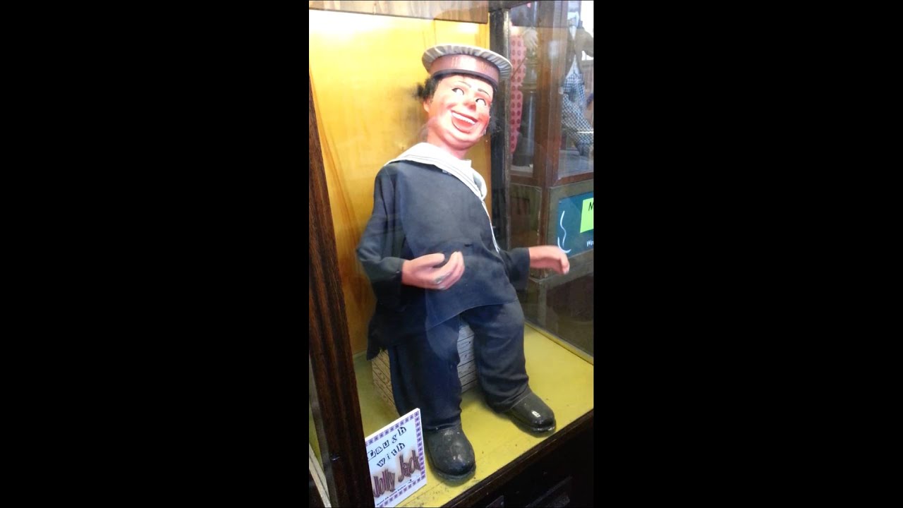 Creepy laughing man - YouTube
