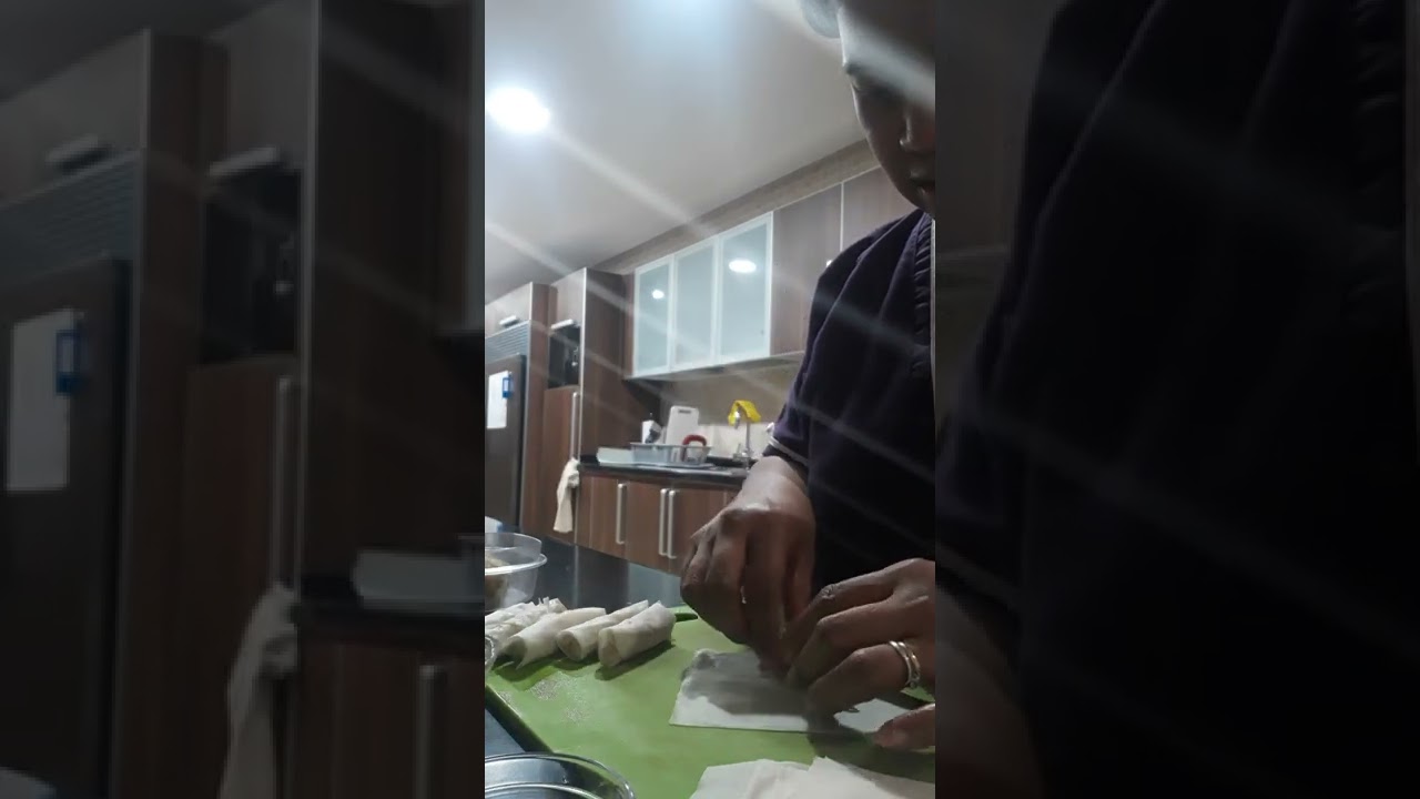 Mini Lumpia /Spring Roll - YouTube