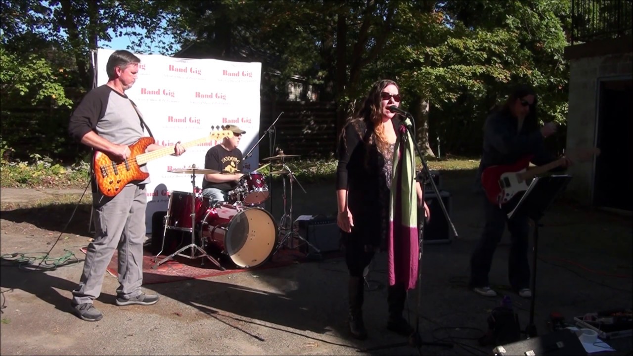 "Jumping At Shadows" Live 2019 - YouTube