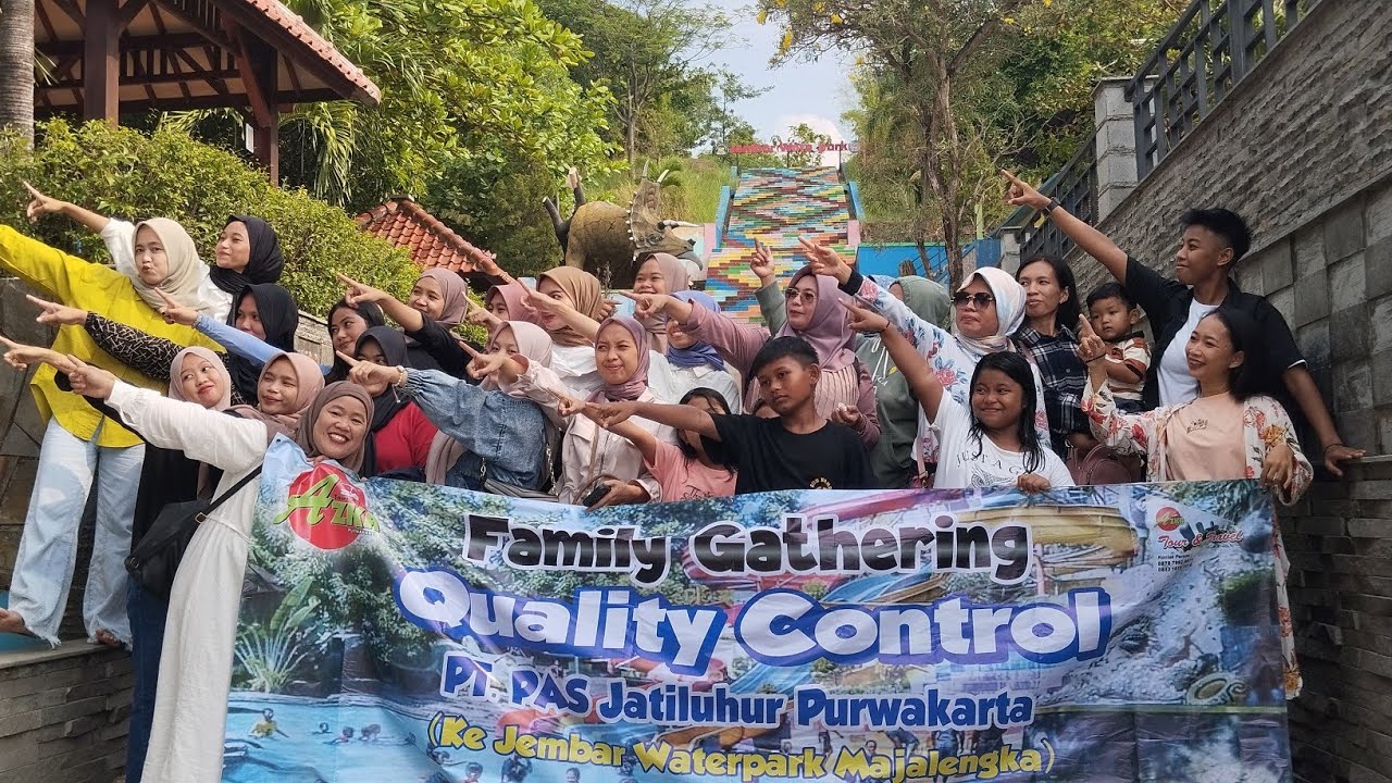 Family gathering PT. PAS Purwakarta (Quality Control) ke Jembar ...