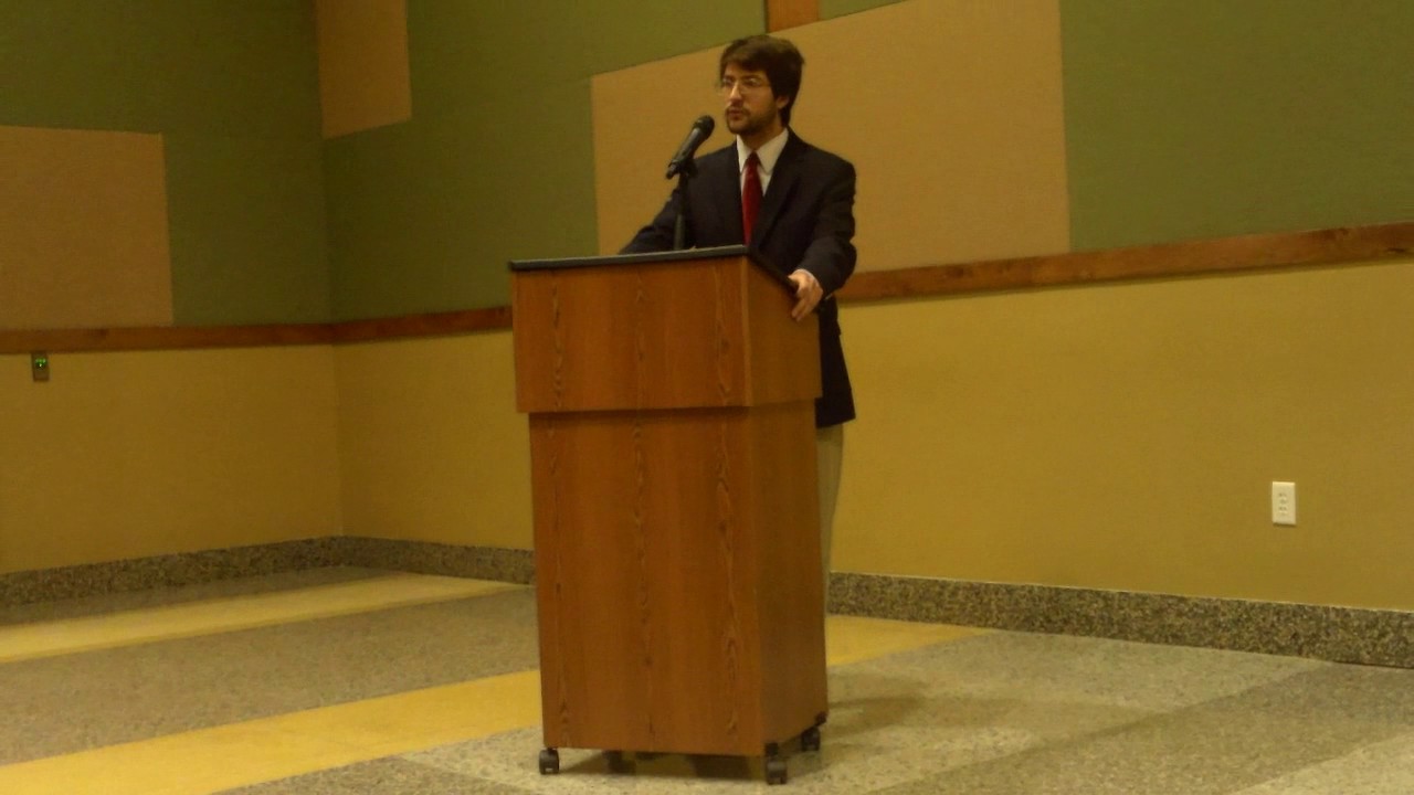 Debate Town Hall 2016 - Bradley Freeman - YouTube