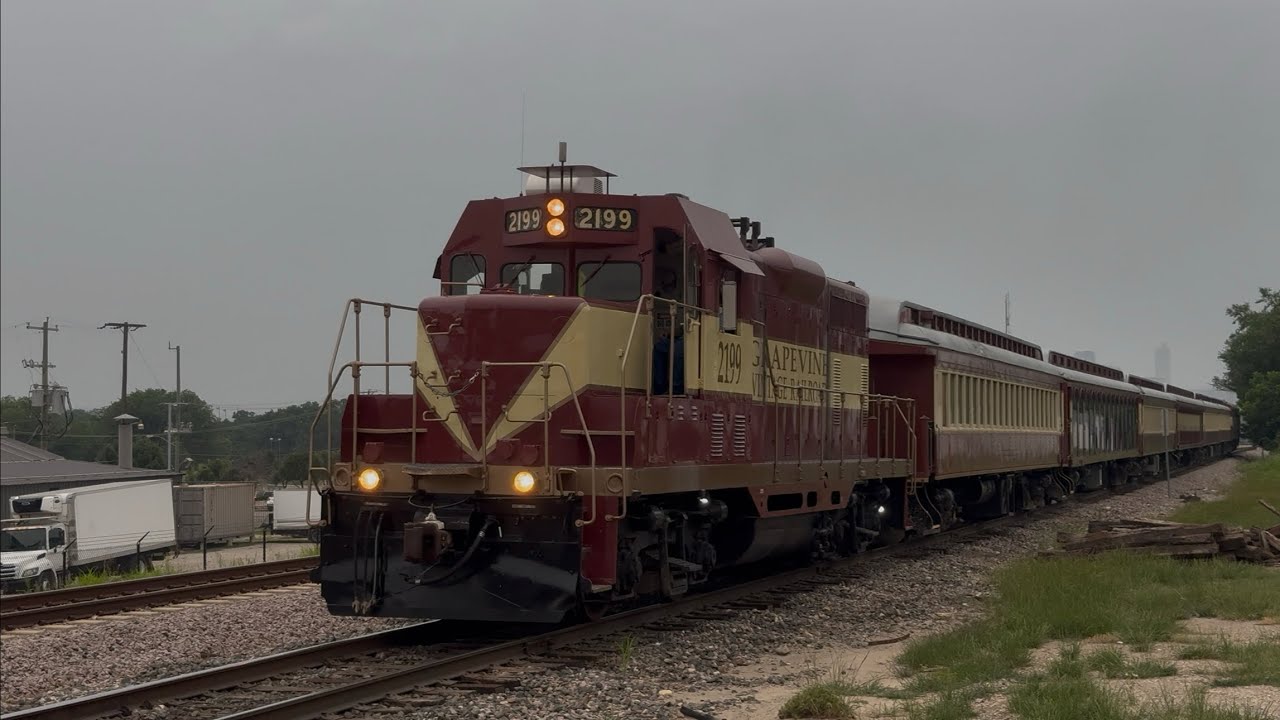 Grapevine Vintage Railroad and TEXRail Trains 5/17/25 (Ft. Nathan P5 on ...