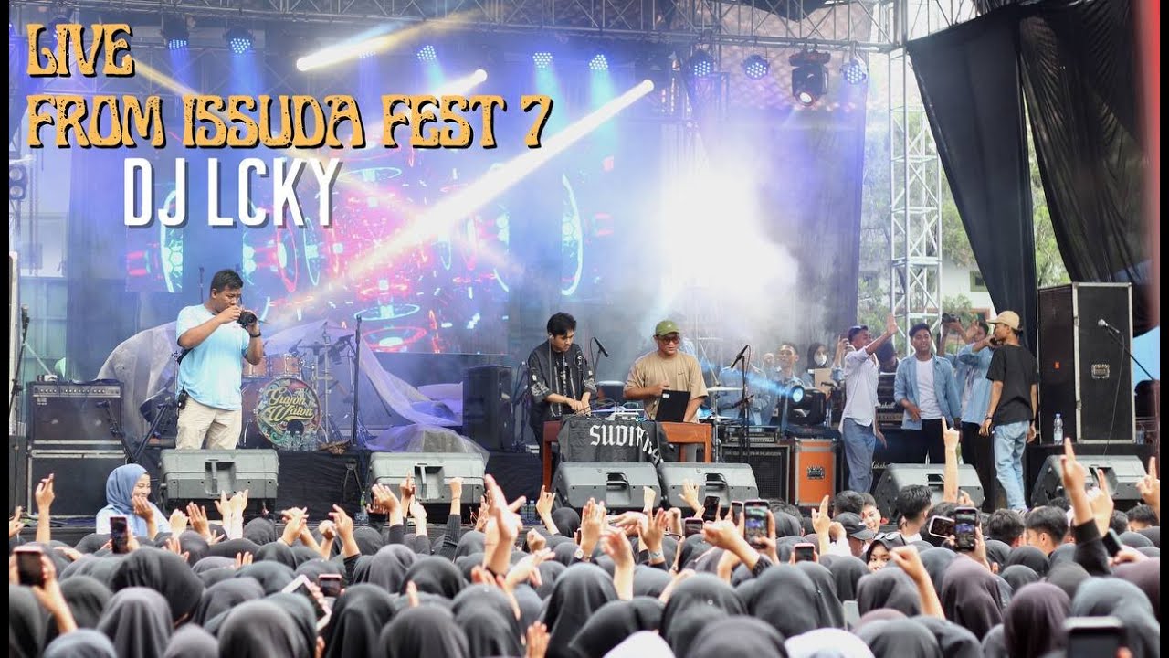 HEBOH !!! SMA ISSUDA JOGET BARENG DJ LCKY | ISSUDA FESTIVAL 7 - YouTube